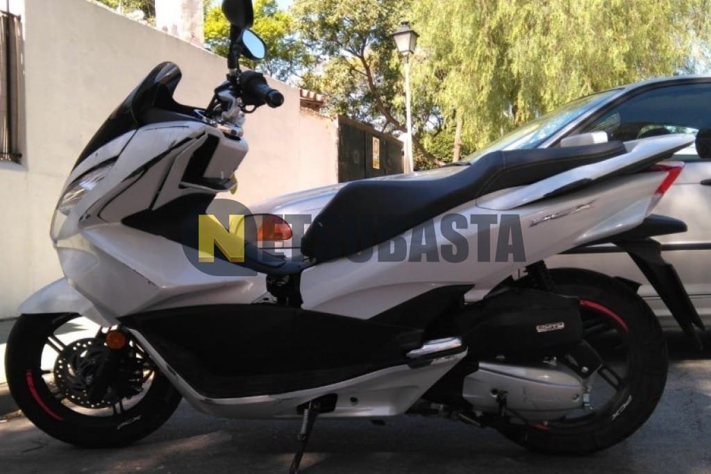 Subasta de Honda PCX 125cc 2017