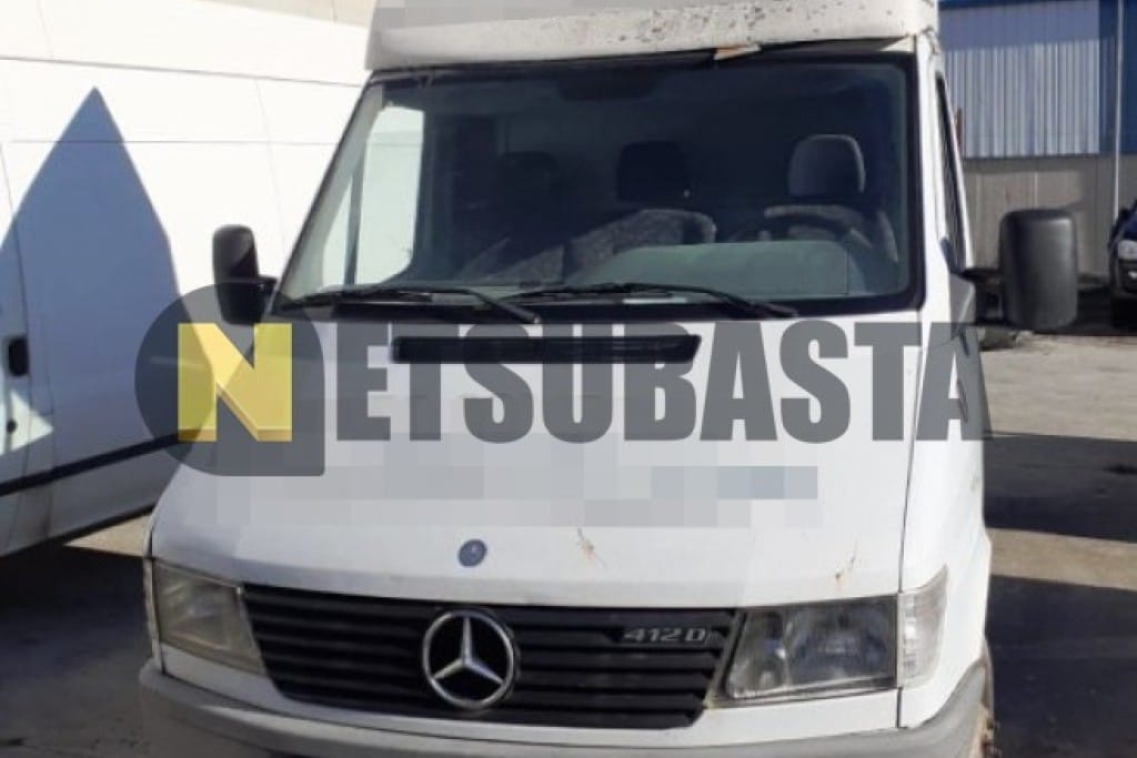 Subasta de Mercedes-Benz Sprinter 412D 3.5T 1996