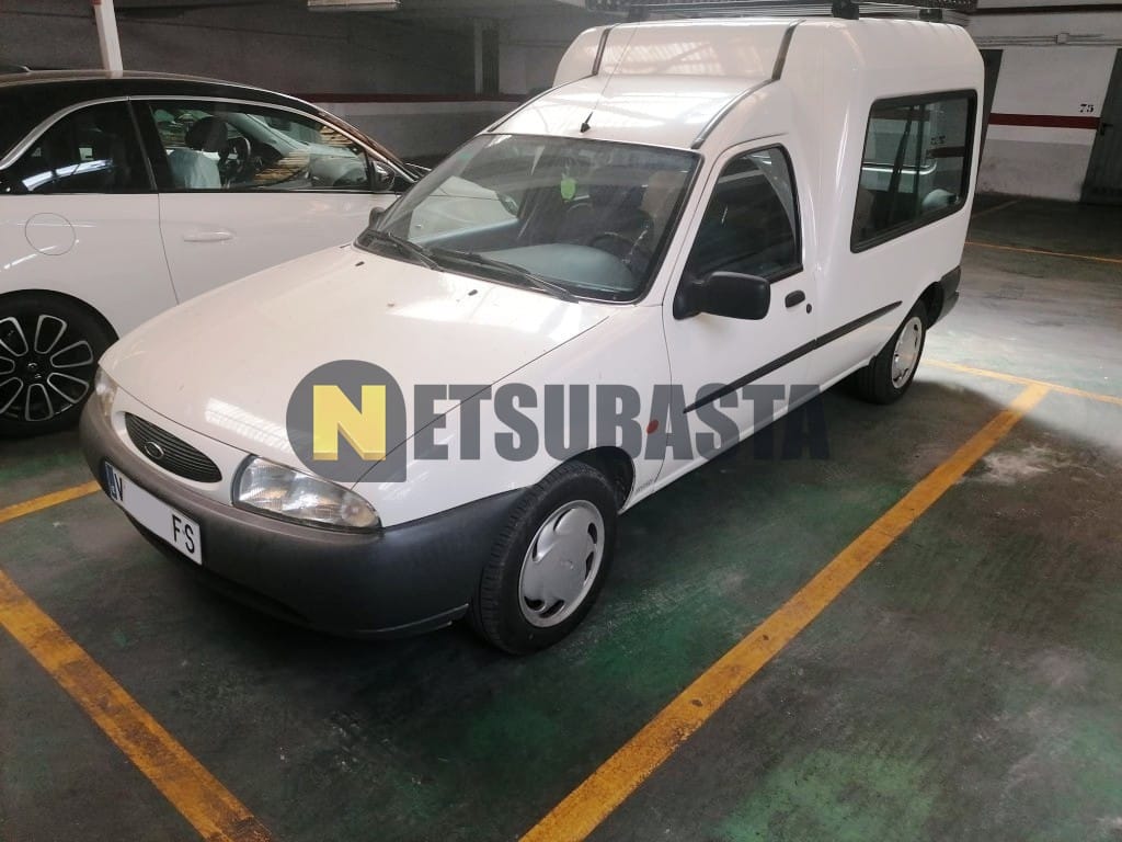 Subasta de Ford Courier Kombi 1.8D 1997