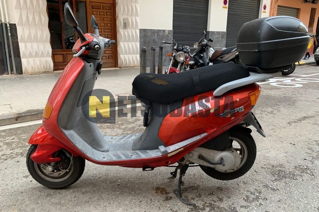 Subasta de Piaggio Sfera 50cc 2001