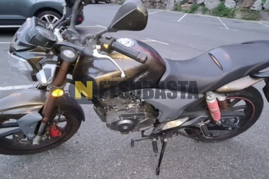 Subasta de Keeway RKV 125 2011