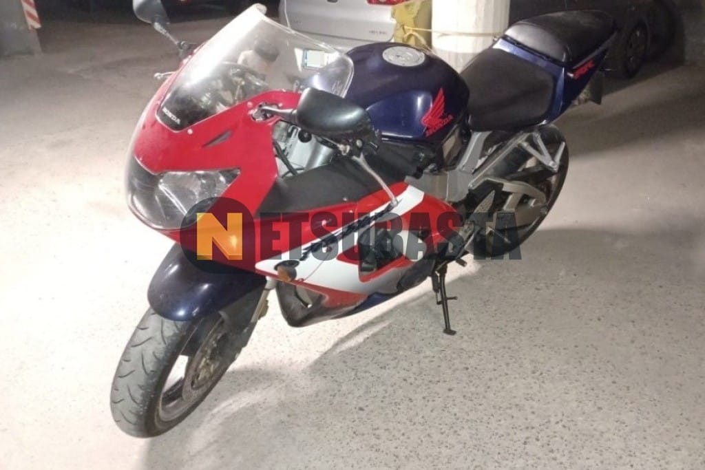 Subasta de Honda Cbr 900 RR Fireblade 2001