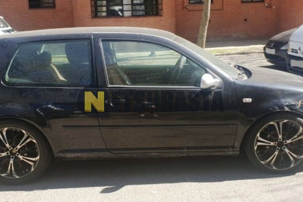 Subasta de Volkswagen Golf 1.6 2000