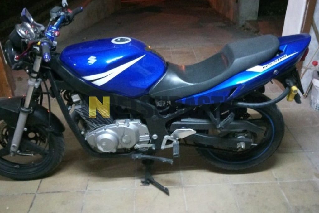 Subasta de Suzuki GS500E 2004