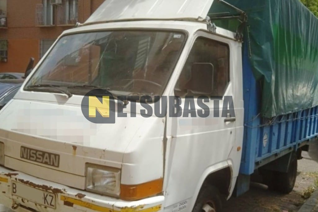 Subasta de Nissan Trade 3.0D 1990