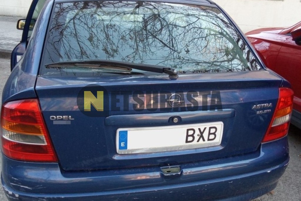 Subasta de Opel Astra 2.0 Dti 2002